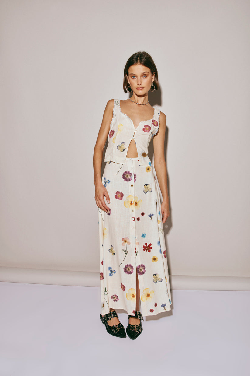 Love Language Button Front Top Floral – VRG GRL